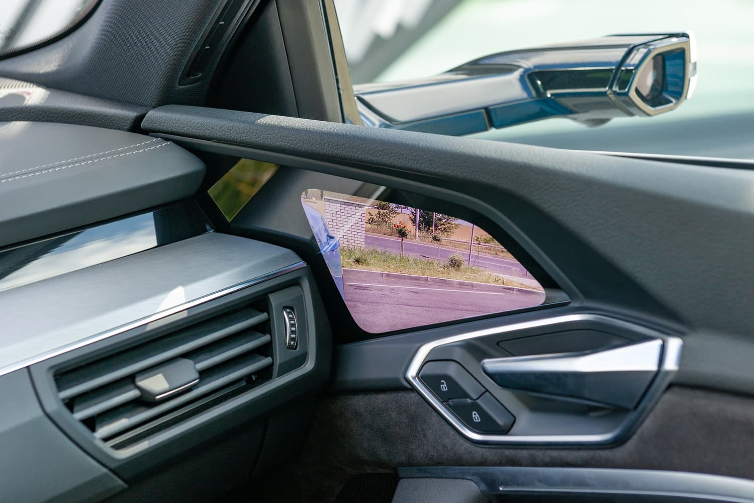 Will cameras replace mirrors on cars? | Borough